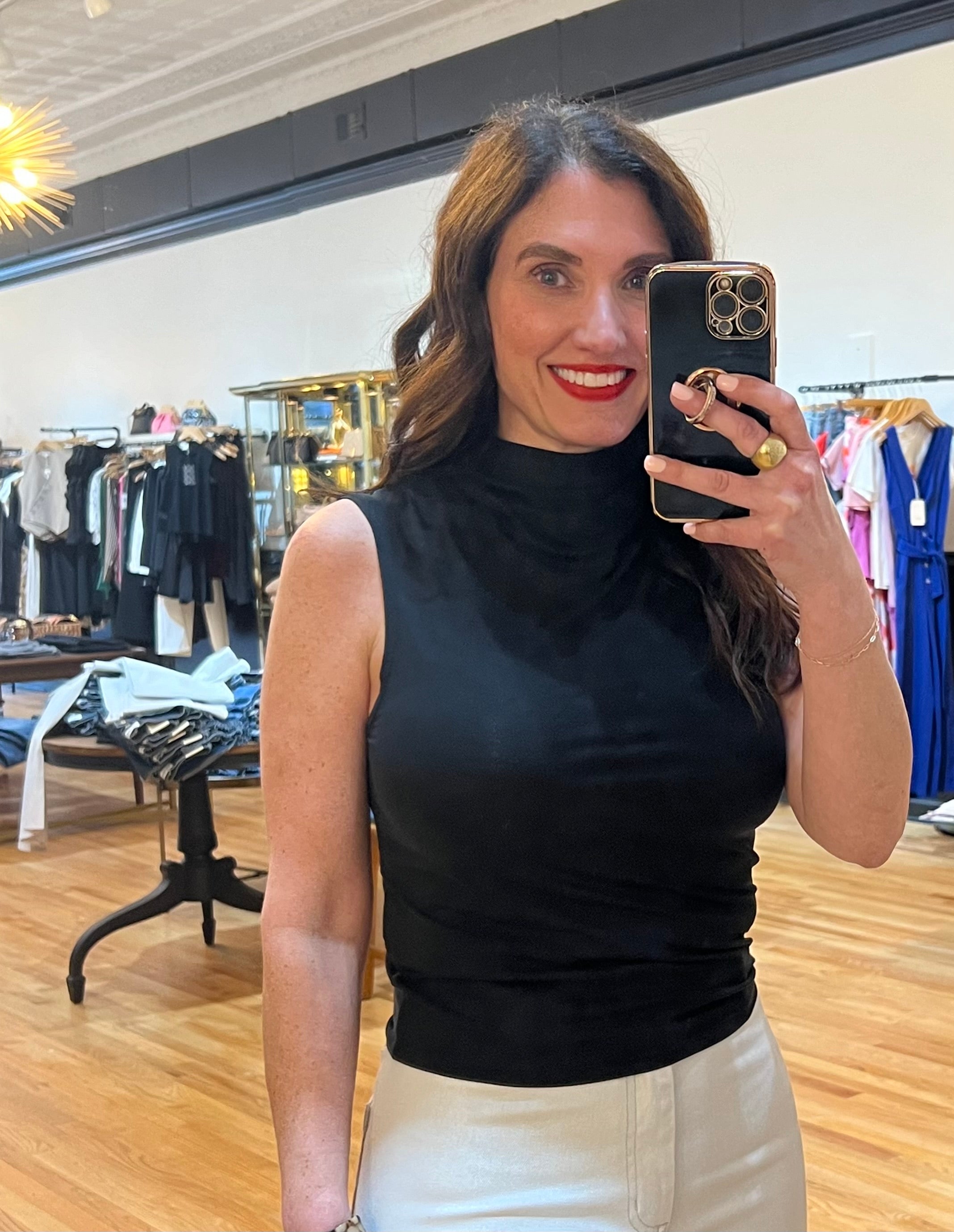 Mock-Neck Shell – House of 423